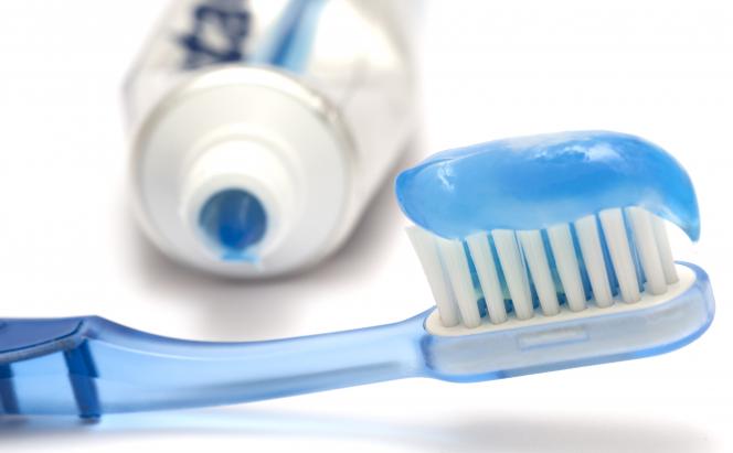 Dentifricio bio - le caratteristiche dei dentifrici biologici